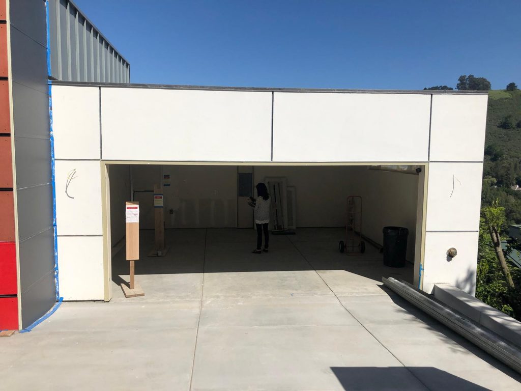 Troubleshooting Common Issues With Remote Access Garage Doors ...